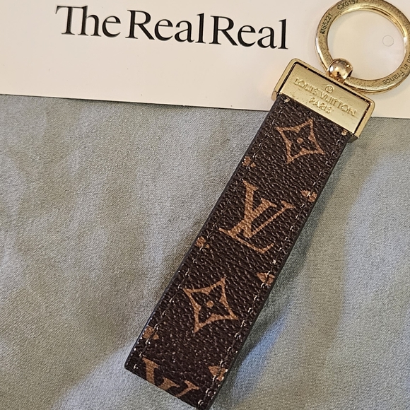 Louis Vuitton | Accessories | Louis Vuitton Authentic Monogram Keychain ...